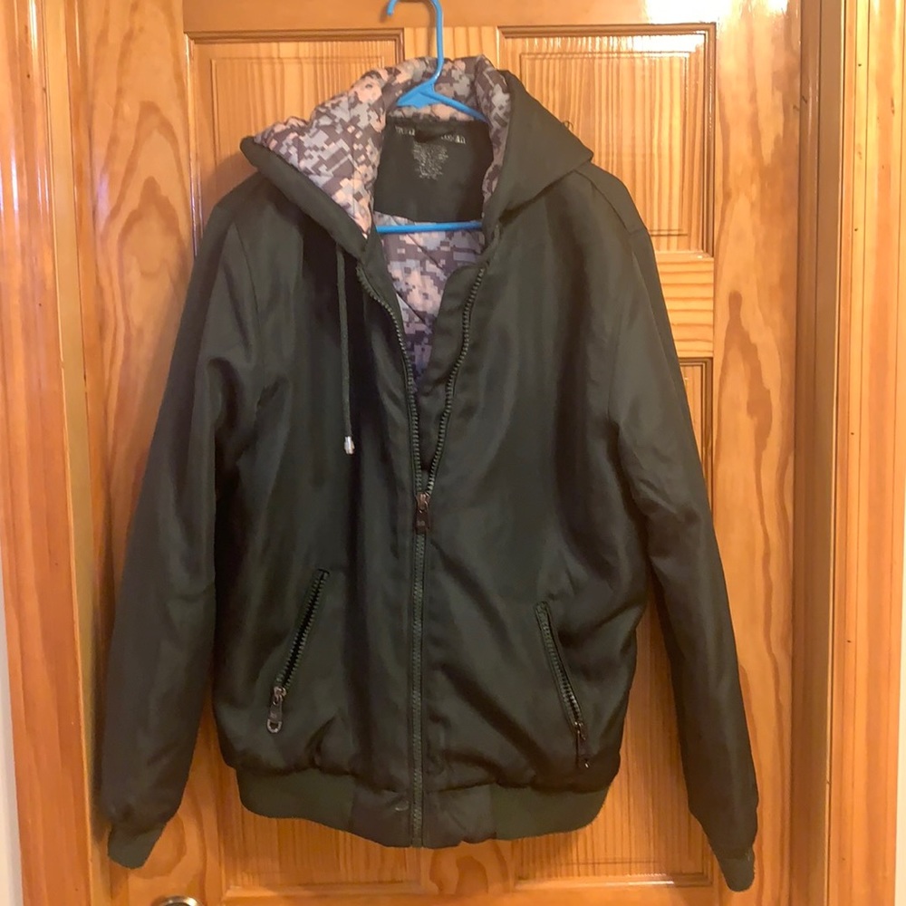 Team Swagger Jacket Army Green With Hood - Gem